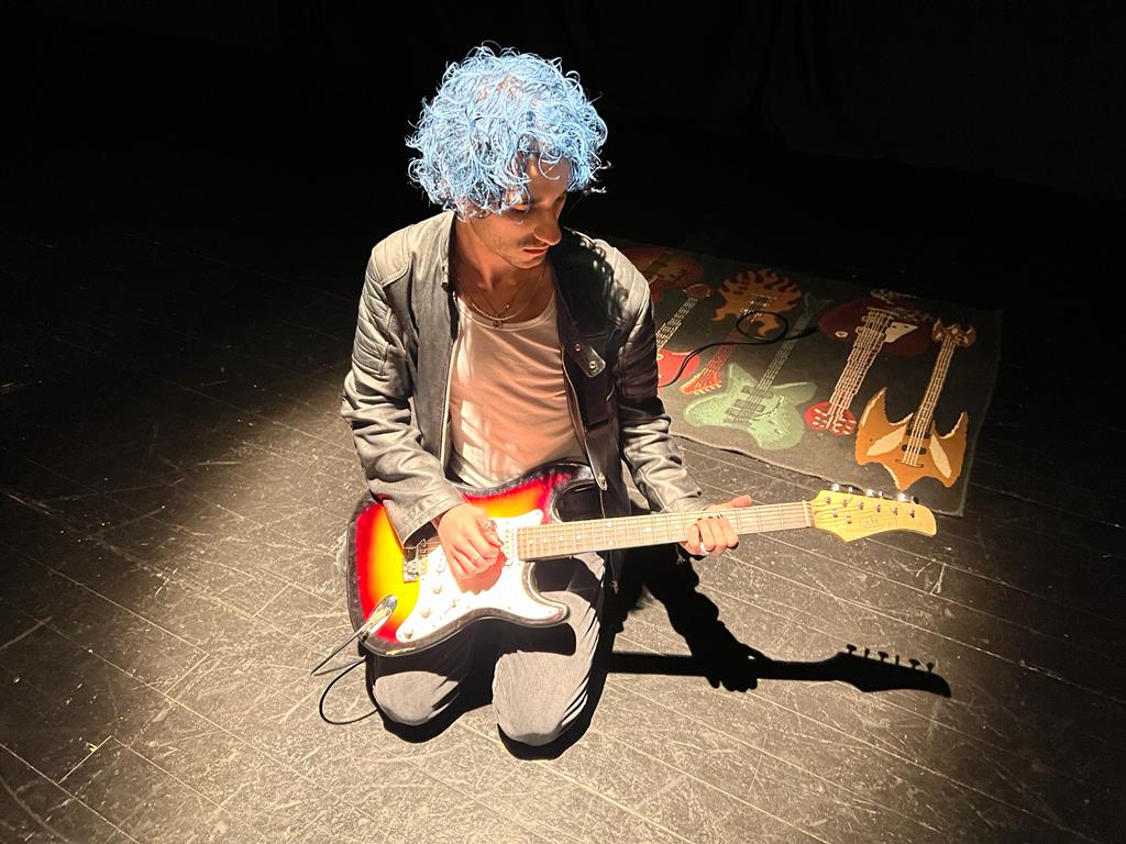 Marco Francomano: il video di “Colori” è ufficialmente online – Suono ...